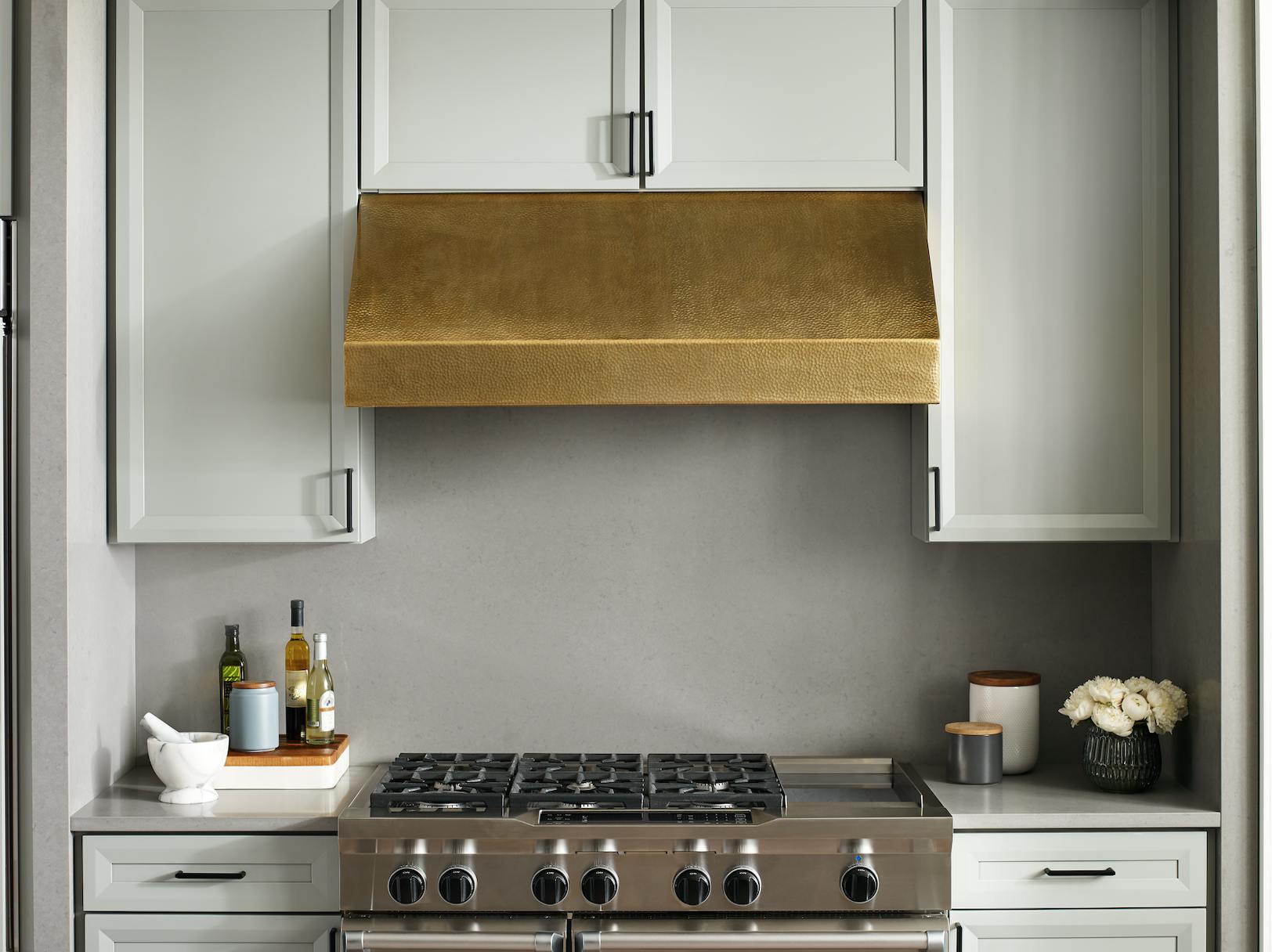 Thompson Traders Expands Custom Range Hood Program | Pro Builder